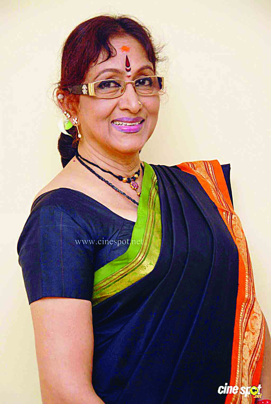 Bharathi Vishnuvardhan Photos - ವಿಜಯವಾಣಿ