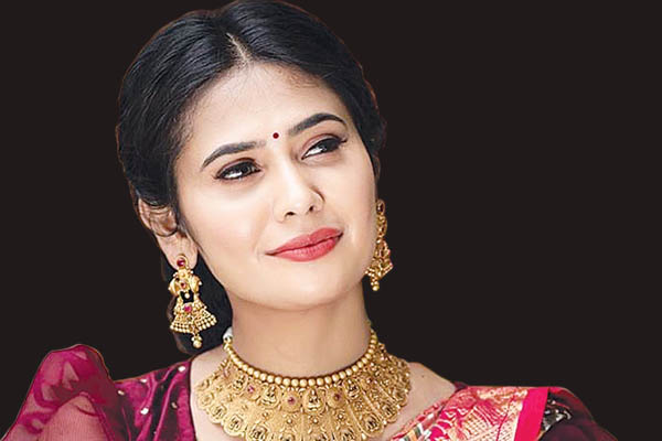 Kavya Gowda - ವಿಜಯವಾಣಿ