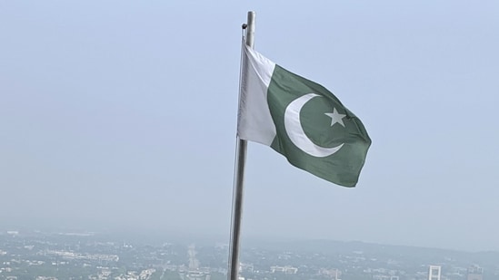 ಜನಸಾಮಾನ್ಯರ ಜೀವನ ದುಸ್ತರಗೊಳಿಸುತ್ತಿರುವ ಪಾಕಿಸ್ತಾನದಲ್ಲಿನ ಅನಿಯಂತ್ರಿತ ಹಣದುಬ್ಬರ