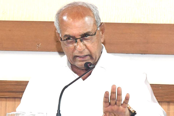 ಅಪ್ರಾಪ್ತೆ ಮೇಲೆ ಆ್ಯಸಿಡ್ ದಾಳಿ ಮಾಡಿದ ಹುಚ್ಚು ಕ್ರಿಮಿ ವಿರುದ್ಧ ಕಠಿಣ ಶಿಕ್ಷೆಗೆ ...