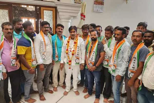 ಸದ್ದಿಲ್ಲದೇ ನ್ಯಾಷನಲಿಸ್ಟ್ ಕಾಂಗ್ರೆಸ್ ಪಾರ್ಟಿಗೆ ಸೇರಿದ ಬಿಜೆಪಿ ಟಿಕೆಟ್ ವಂಚಿತ ...